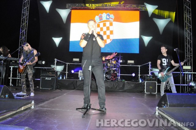 Marko Perković Thompson: Legendarni pjevač ponovno u HercegovinI ...