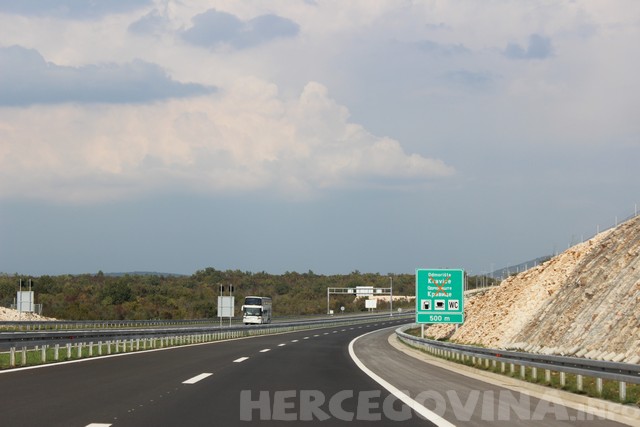Autoput: RS bi jednom, a Sarajevo drugom trasom do Beograda | Vijesti ...