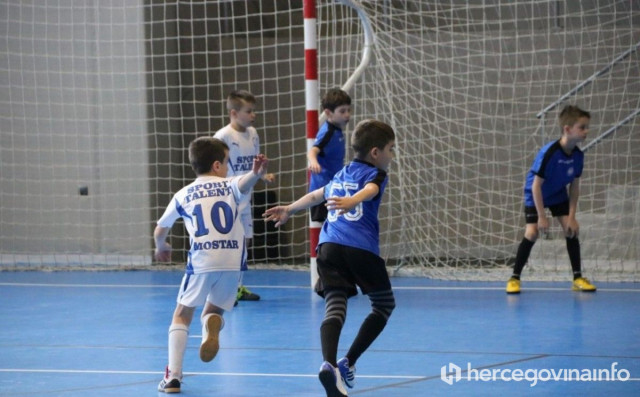 TRENERI, SPORTAŠI I DJECA U IŠČEKIVANJU Čeka se dozvola za treniranje ...
