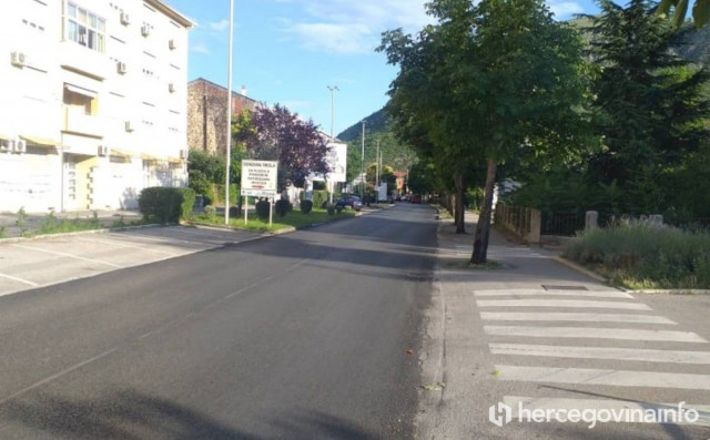 MOSTAR Tučnjava na Bulevaru | Vijesti Hercegovina.Info