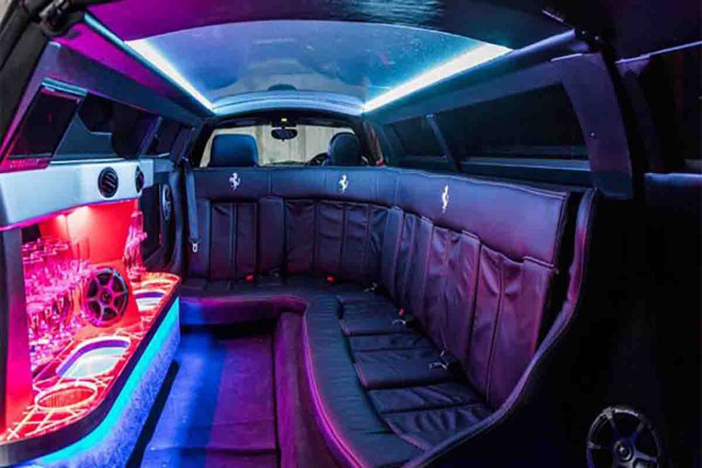 FOTO Ferrari limuzina na prodaju za 400 tisuća dolara | Vijesti ...