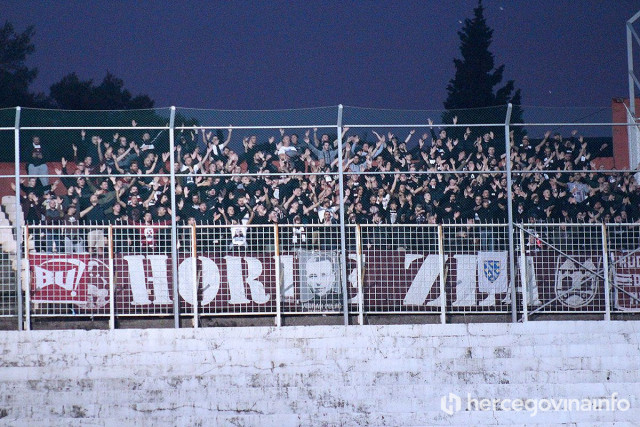 HORDE ZLA 'Niti jedna čaša nije razbijena, ništa nije uništeno i nitko nije napadnut' | Vijesti ...