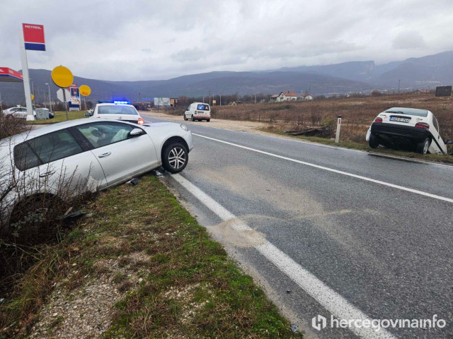 FOTO NESREĆA NA M-17 Frontalni sudar kod Mostara | Vijesti Hercegovina.Info