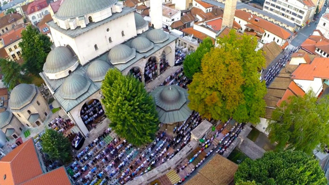 BAJRAM Vjernici islamske vjeroispovijesti danas proslavljaju jedan od ...