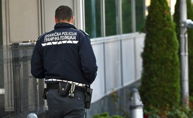 ZAPELO U ČAPLJINI Ured granične policije dobio 3 milijuna maraka, nema ...