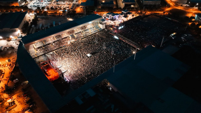 THOMPSON U DUGOPOLJU Na stadionu bio i njegov sin kojemu je posvetio pjesmu | Vijesti ...