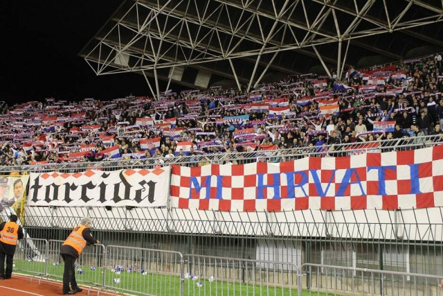 TORCIDA 'Gradonačelniče, dogradonačelniče i svi ostali klošari, imamo ...