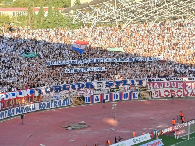 Boysi i Torcida podignuli poruke u čast generalu Anti Rosi | Vijesti ...